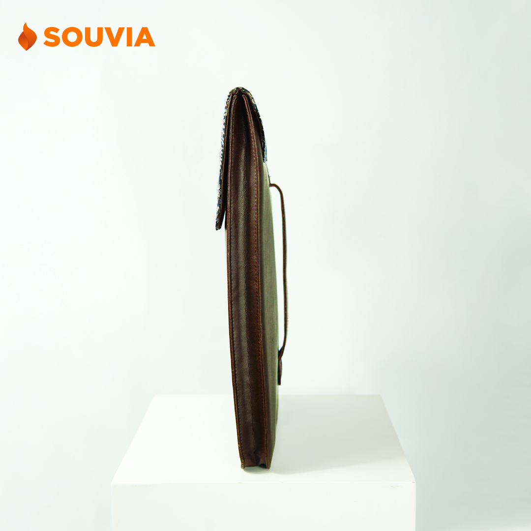 Laptop Sleeve Batik untuk Merchandise Perusahaan - SOUVIA