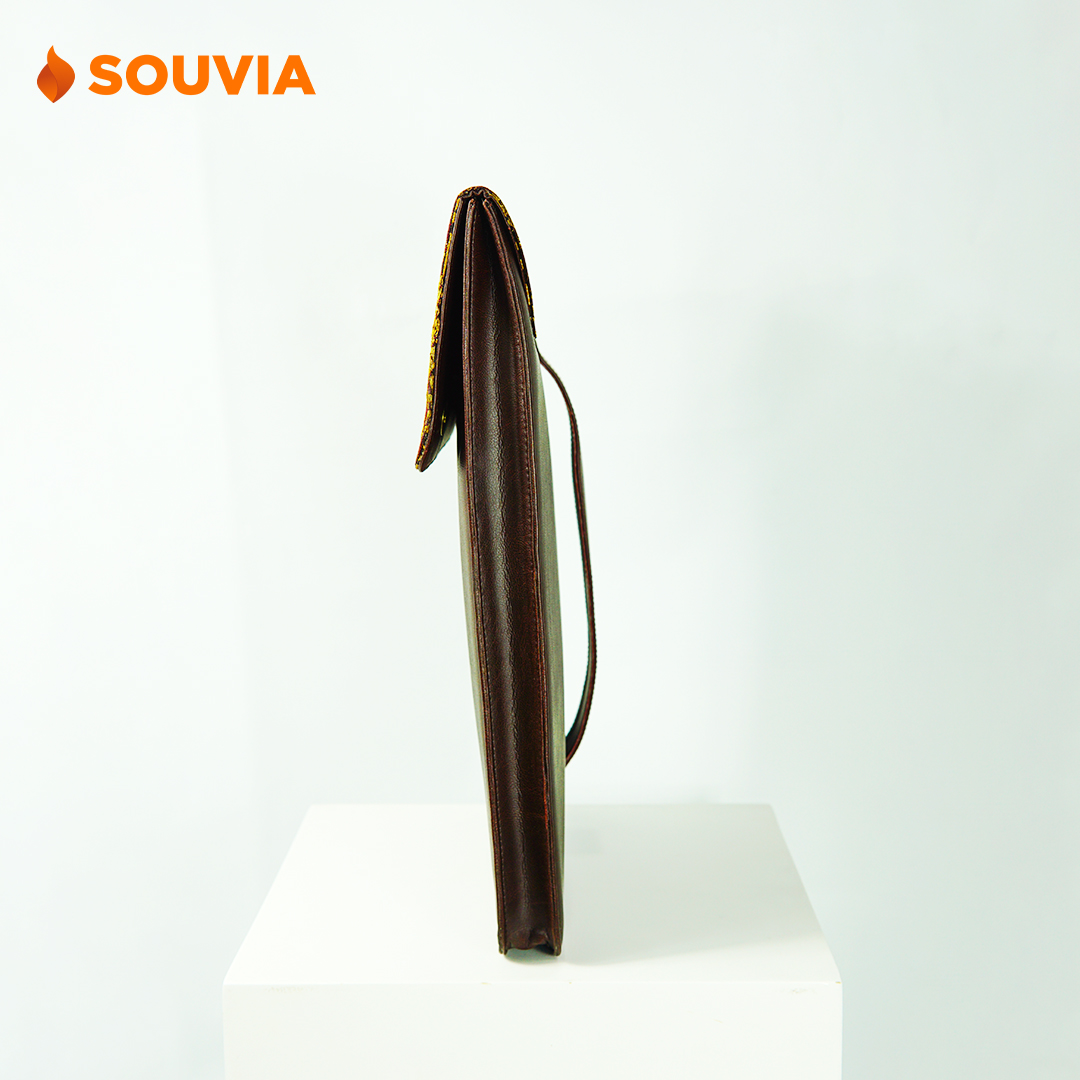 Laptop Sleeve Batik untuk Merchandise Perusahaan - SOUVIA