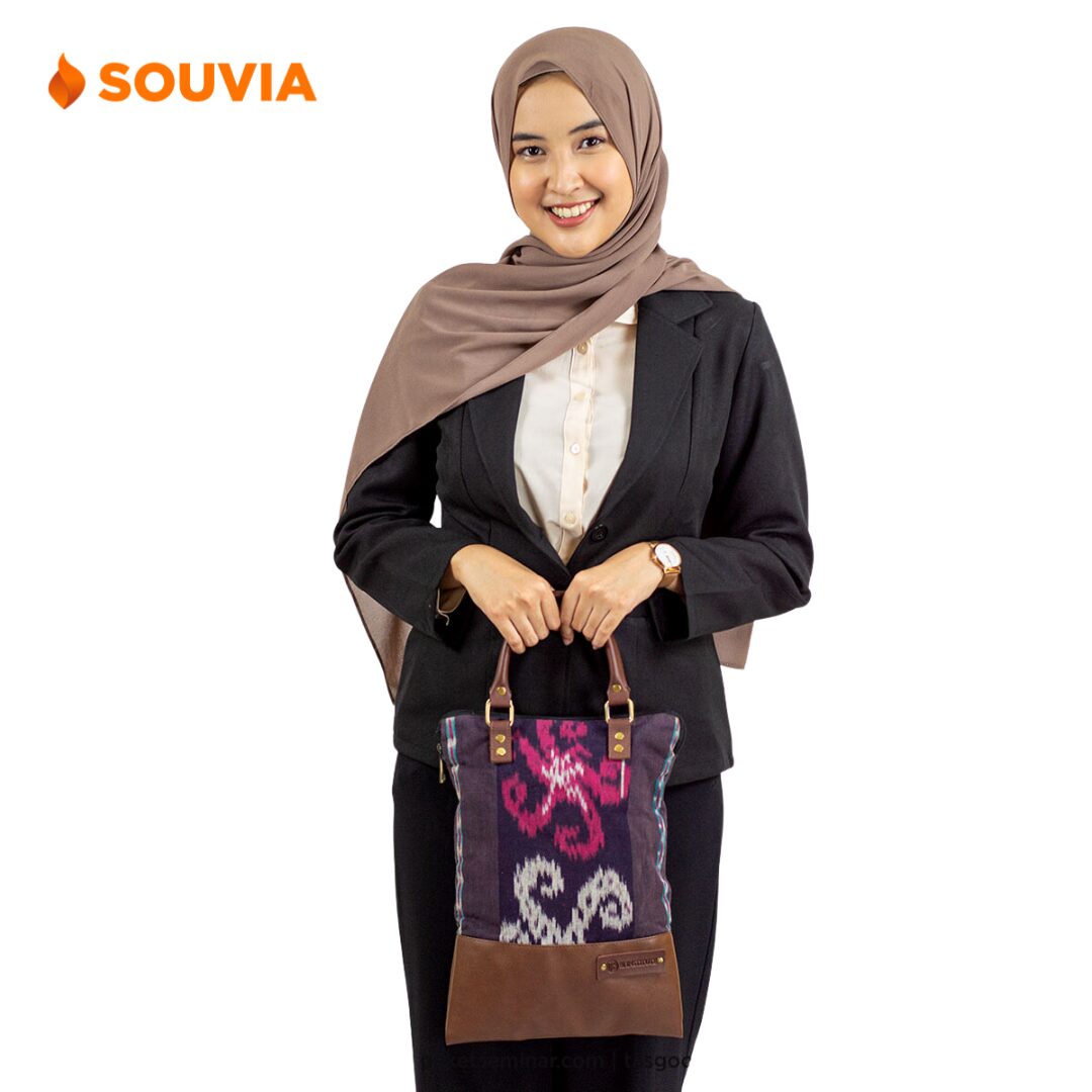 Jual Tote Bag Tenun Souvenir Unik Khas Indonesia - Souvia